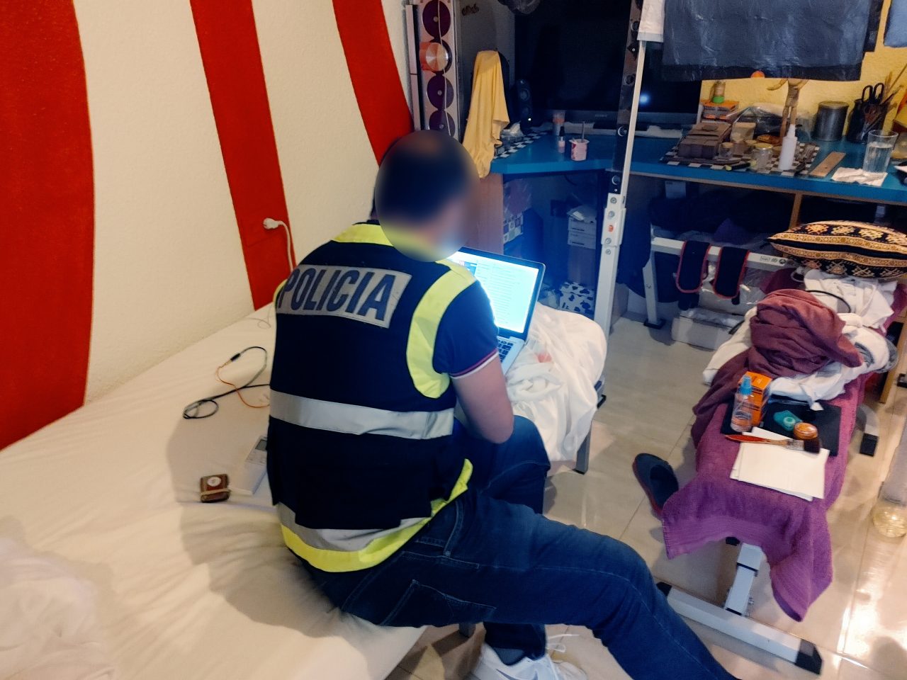 La Policía Ha Detenido A Un Hombre De 65 Años Como Presunto Autor De Un